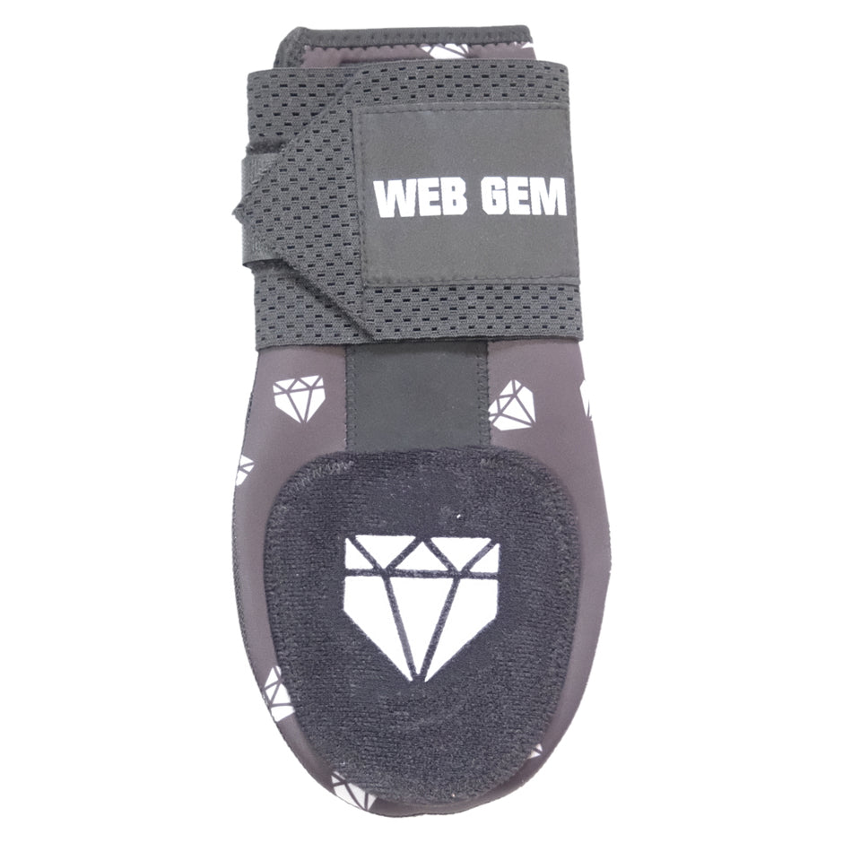 Web Gem Apparel | Made for Your Highlights